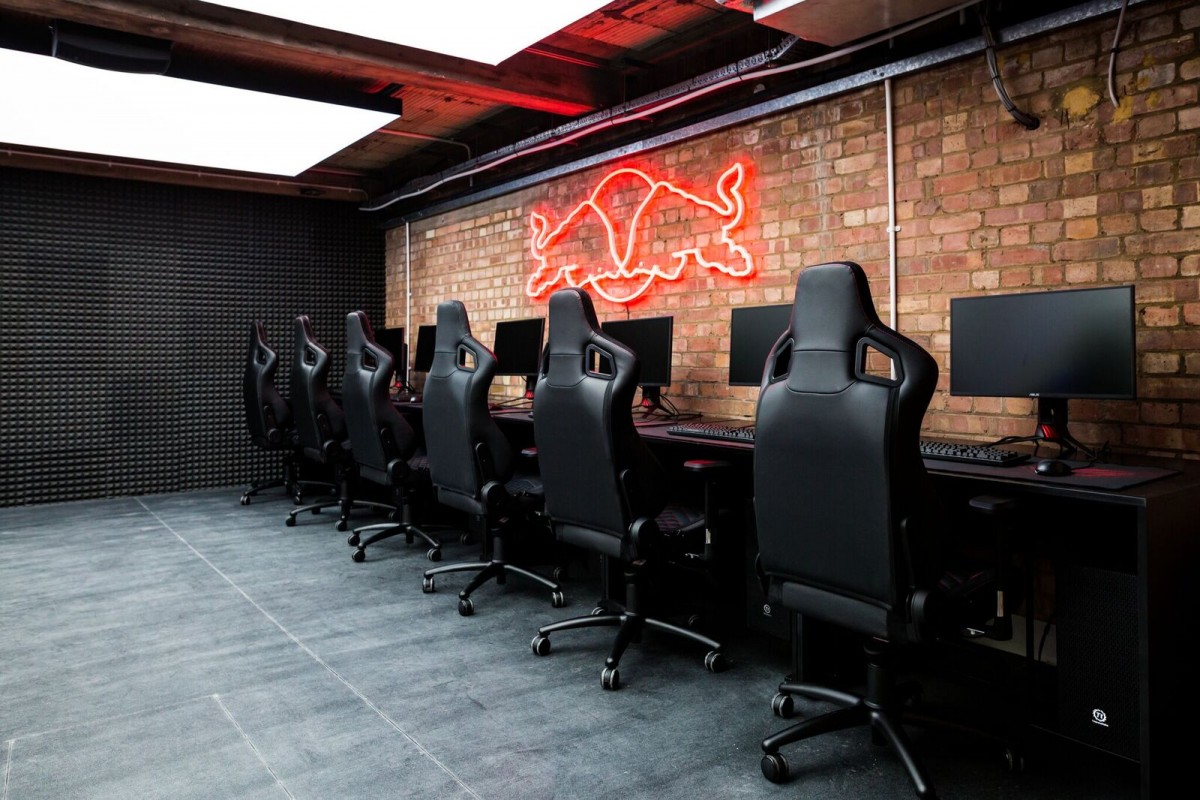 Red Bull Gaming Sphere, the largest public esports studio in the UK ...